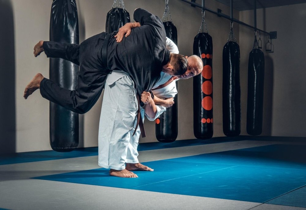 7 Jiu Jitsu Tips For Beginners Straight From The Pros