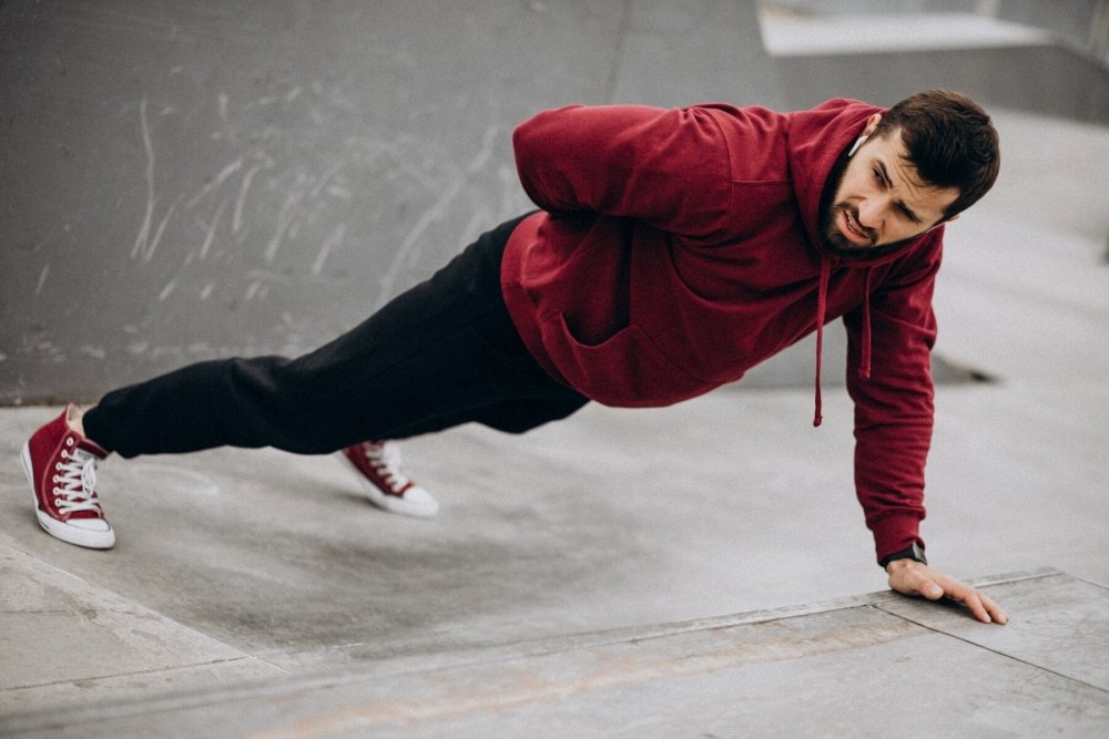 12 Killer Bigger Arm Push-Ups Variations For Serious Gains